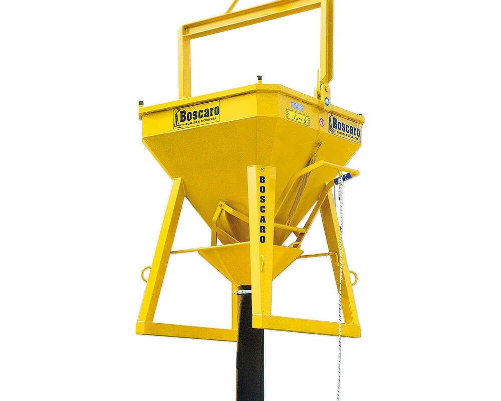 Concrete column skip with rubber hose and levered opening - Boscaro Italia